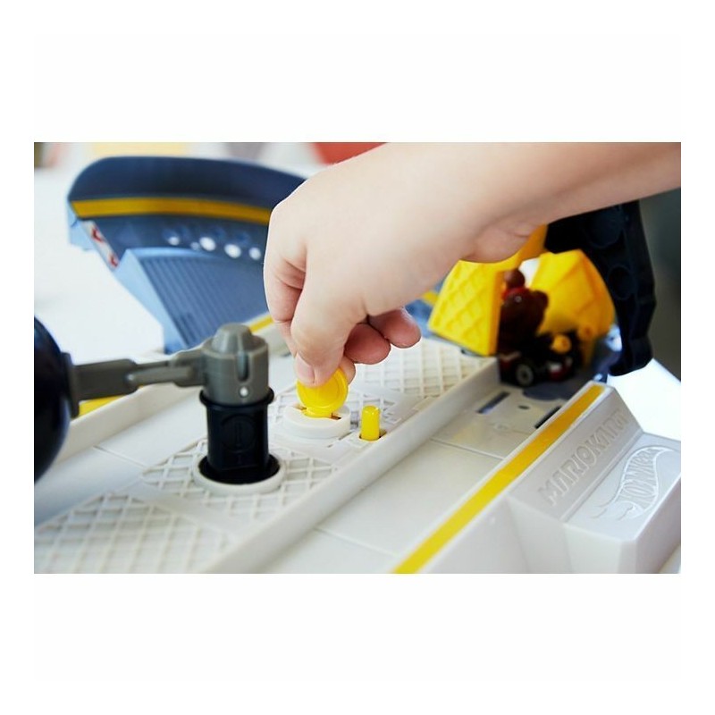 Hot Wheels Nintendo Mario Kart Chain Chomp Track Set Donkey Kong Car ...